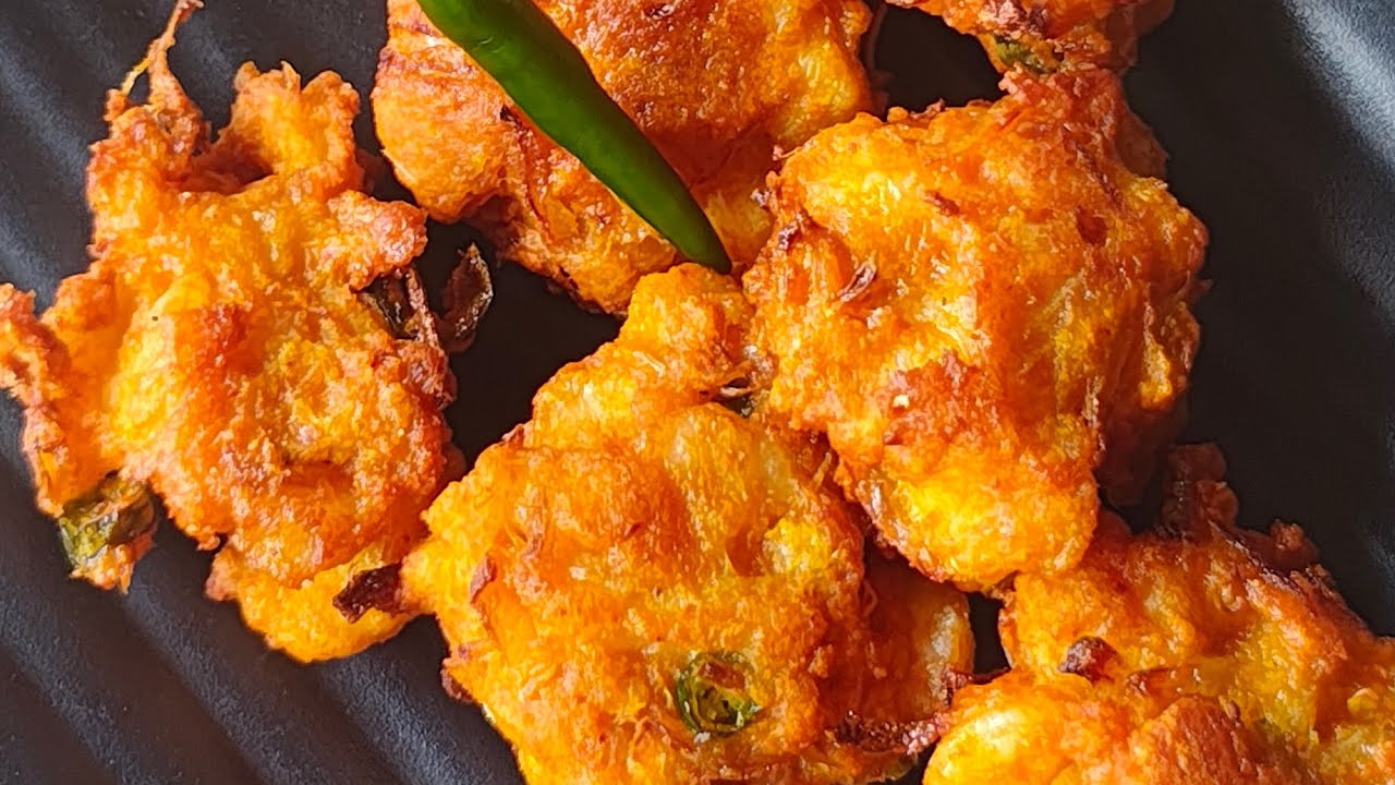 Chingri Macher Bora Recipe | Shrimp Fritters Recipe - YouTube