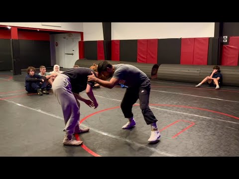 Head Block Defense to Inside Tie, Head Inside Single Leg to Cut Back ...