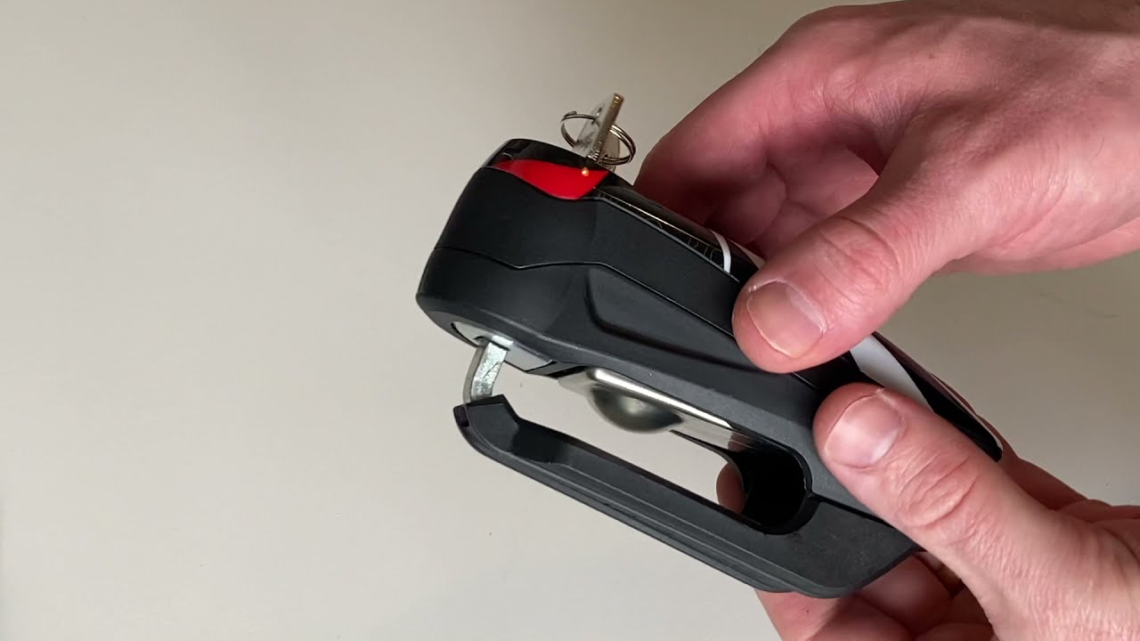 ABUS Nordic | Detecto 7000 RSI - how to change batteries - YouTube