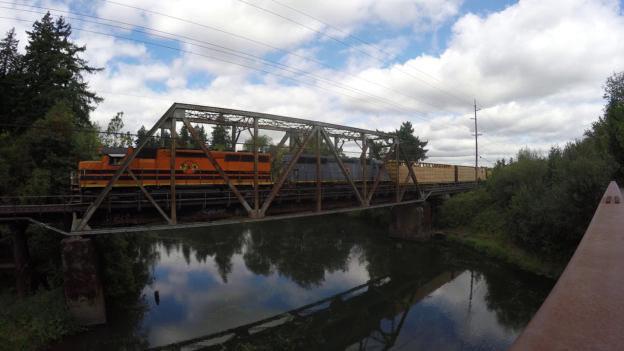 Tualatin River, 4k - YouTube