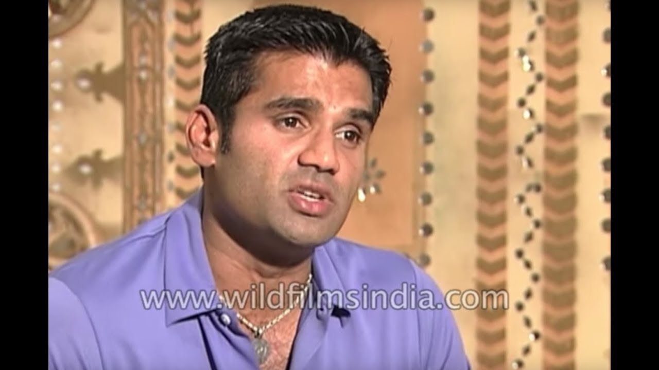 Sunil Shetty, Amrita Arora, Rahul Dev and Preeti Jhangiani on 'Awara ...