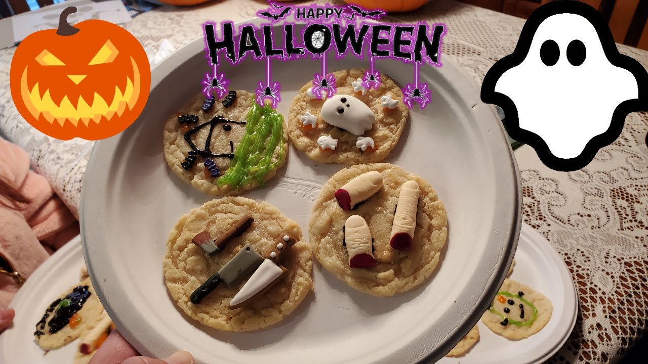 Making Scary Halloween Cookies - YouTube