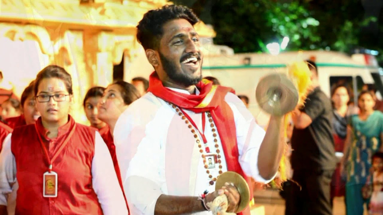 Gajanana | dadashri Pratisthan | Vishwvinayak Solapur 2017 - YouTube