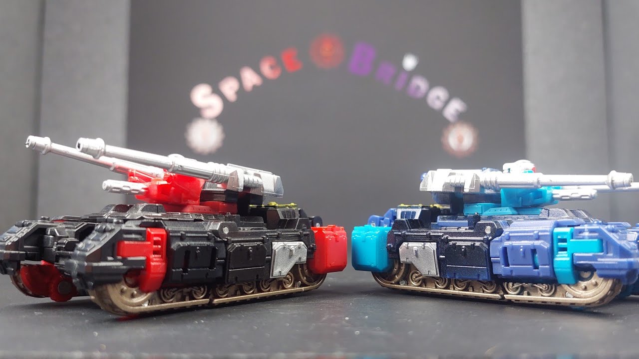 Transformers United Rumble & Frenzy Figura visszaalakítása - YouTube