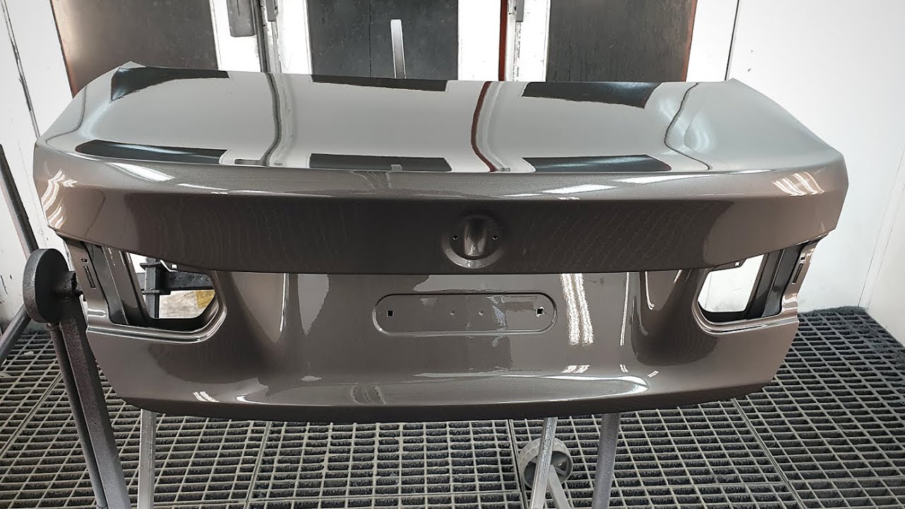 Car panel painting | BMW trunk spray paint - YouTube