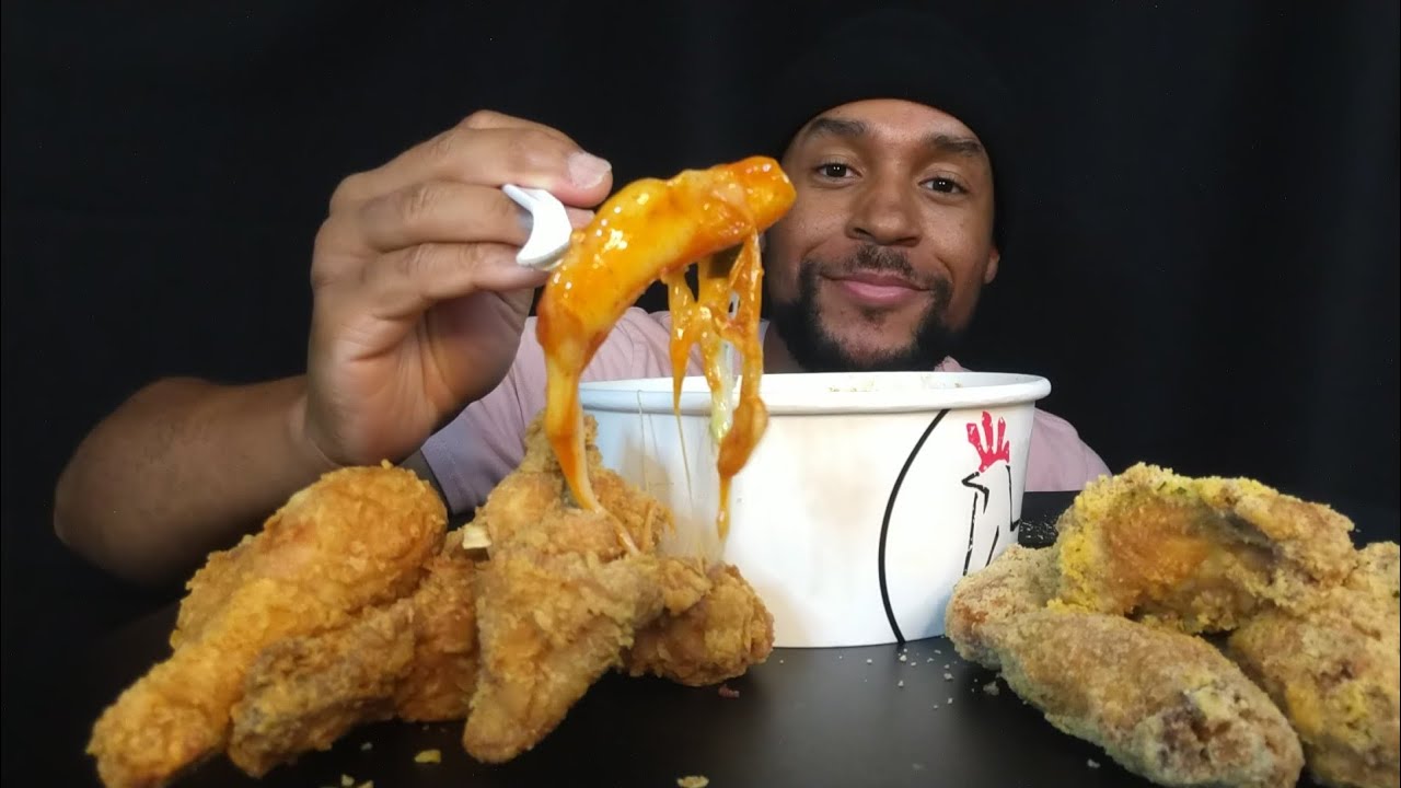 Korean Fried Chicken Mukbang | Golden Original | Cheesling | Ddeok ...