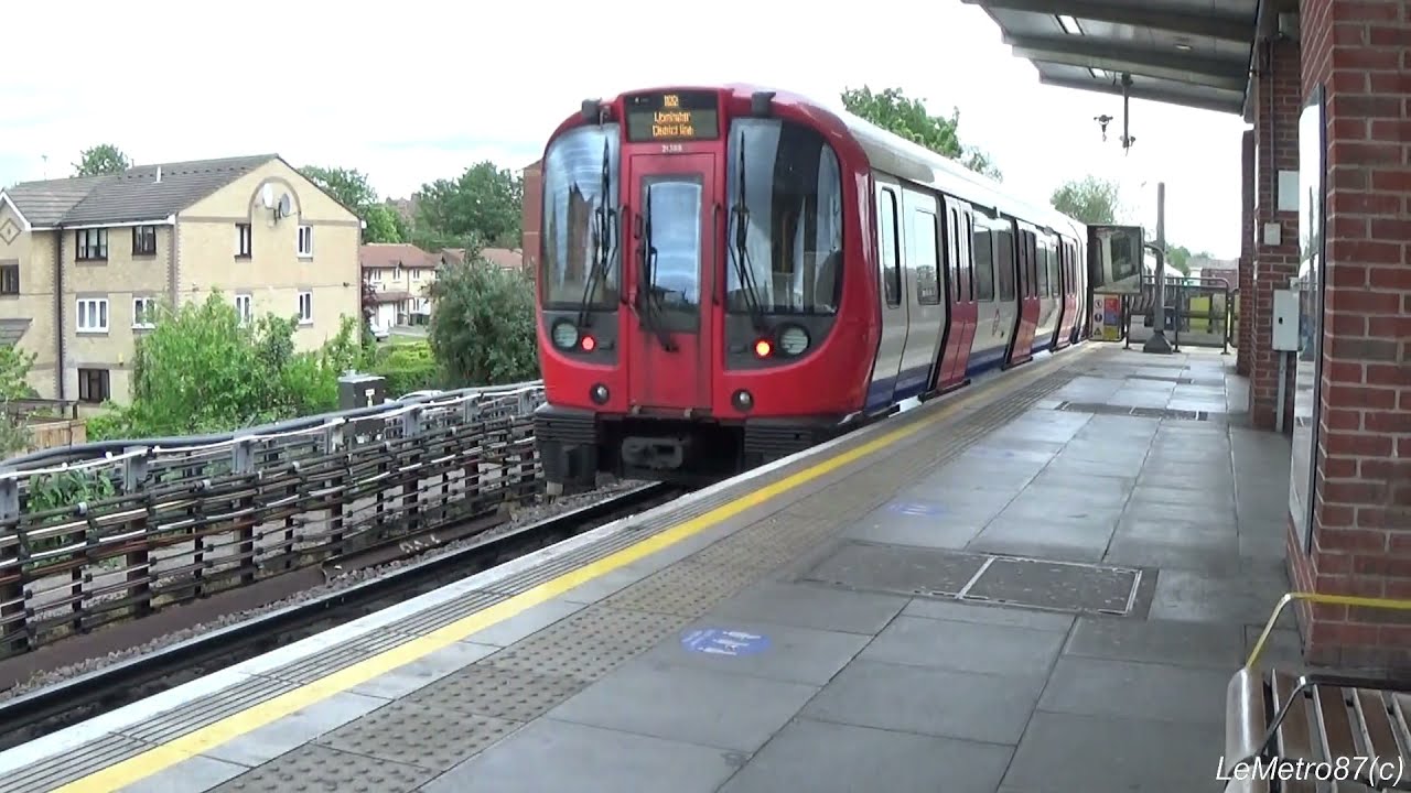 London Underground | S7 Stock | 23rd May 2021 - YouTube