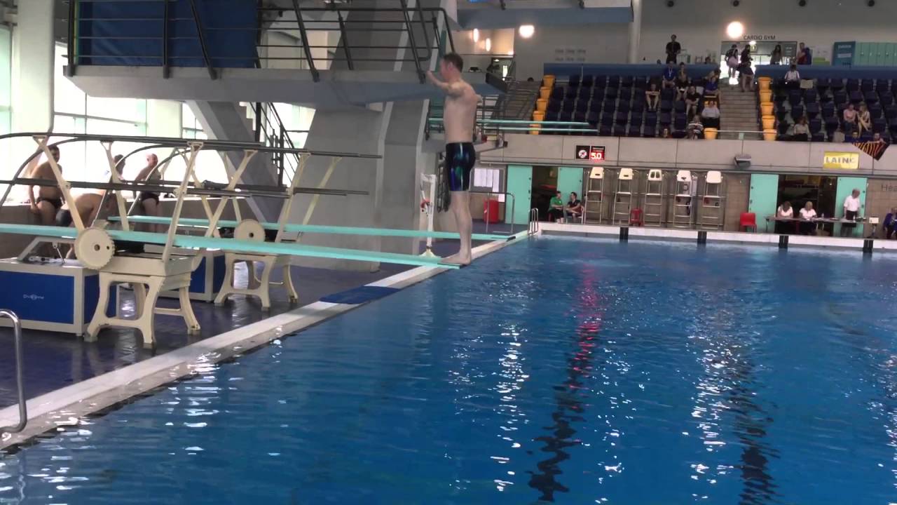 Sandy McKay; 1m Inward 1.5 Somersault tuck - YouTube