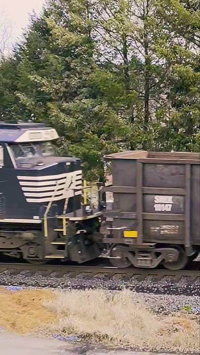 7002 and 7001 NS Locomotives - YouTube