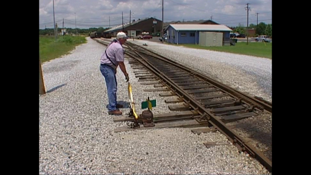 2006-09 Operating Switches And Derails - YouTube
