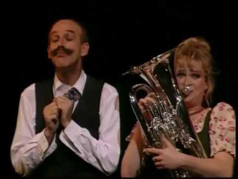 Danielle Elsinghorst plays Carnaval de Vernice in Mini & Maxi Scherzo Theatertour 1997