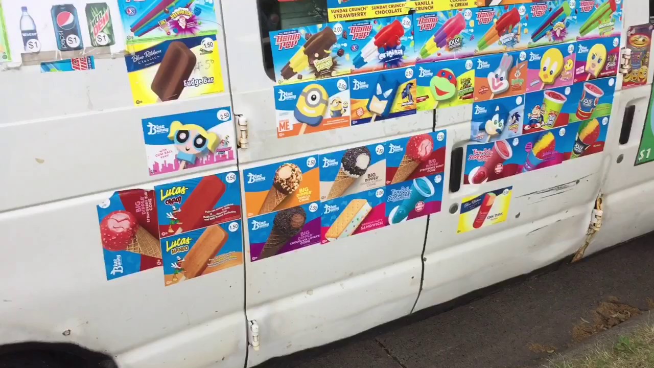 Asking for shrek ice cream - YouTube