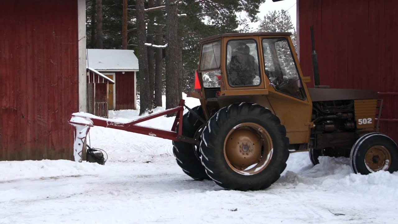 Valmet 502 snow plowing *HD* - YouTube