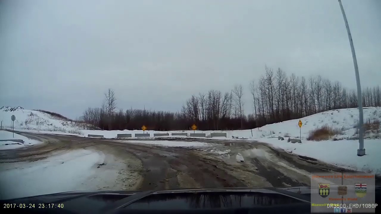 Random Road Footage March 24 26 2017 Maxwell's World - YouTube