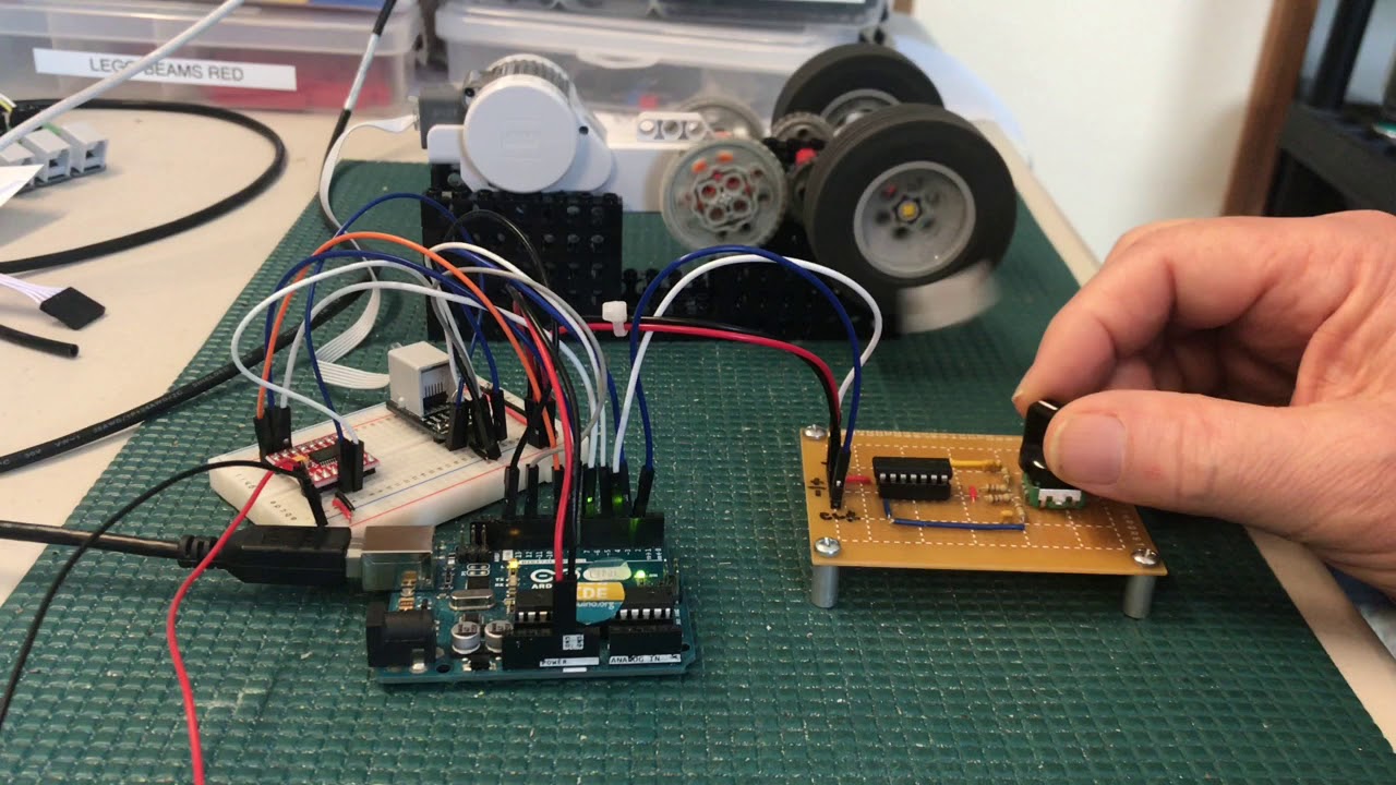 LEGO Motor with Rotary Encoder - YouTube