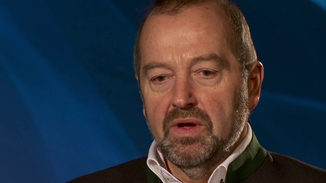 Reveal LINQ Insertable Cardiac Monitor - YouTube