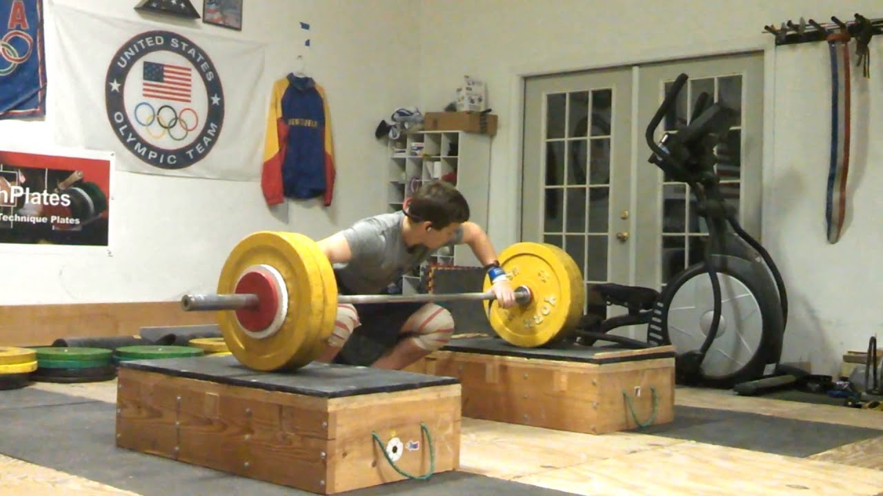 Tyler Bear Maizels 95kg Sn (low blks) @ MTH 11-12 - YouTube