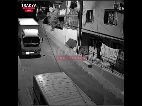 İzmir'deki deprem anı kameralarda (4 Kasım 2022 İzmir depremi)