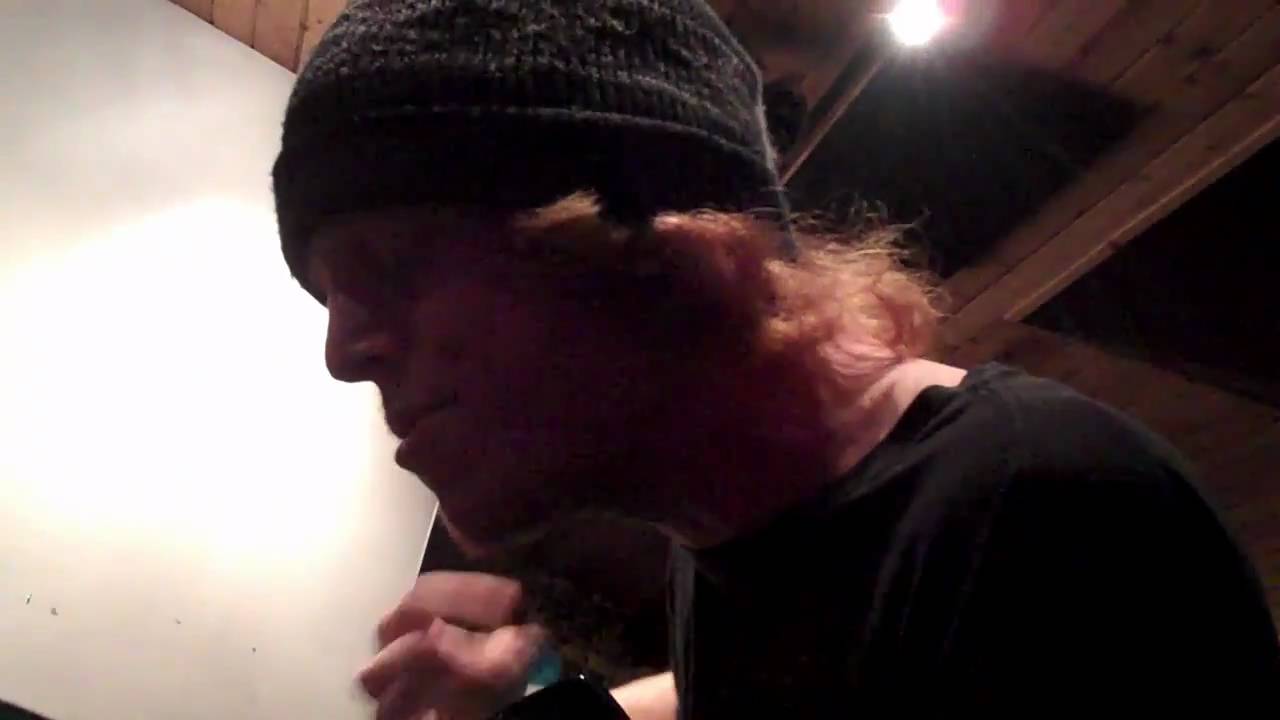 DMAC (ANCHOR PUB) .violet. - YouTube