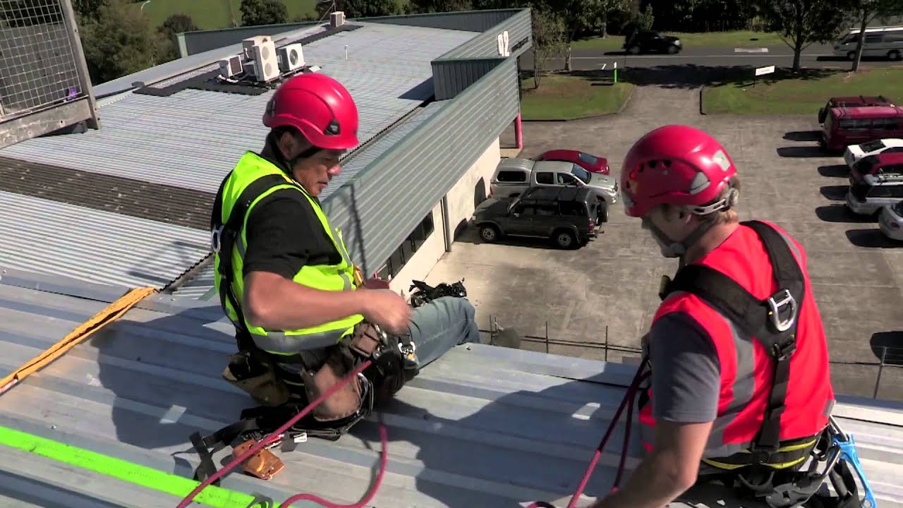 Scaffolding, rigging and rope access programmes at Tai Poutini ...