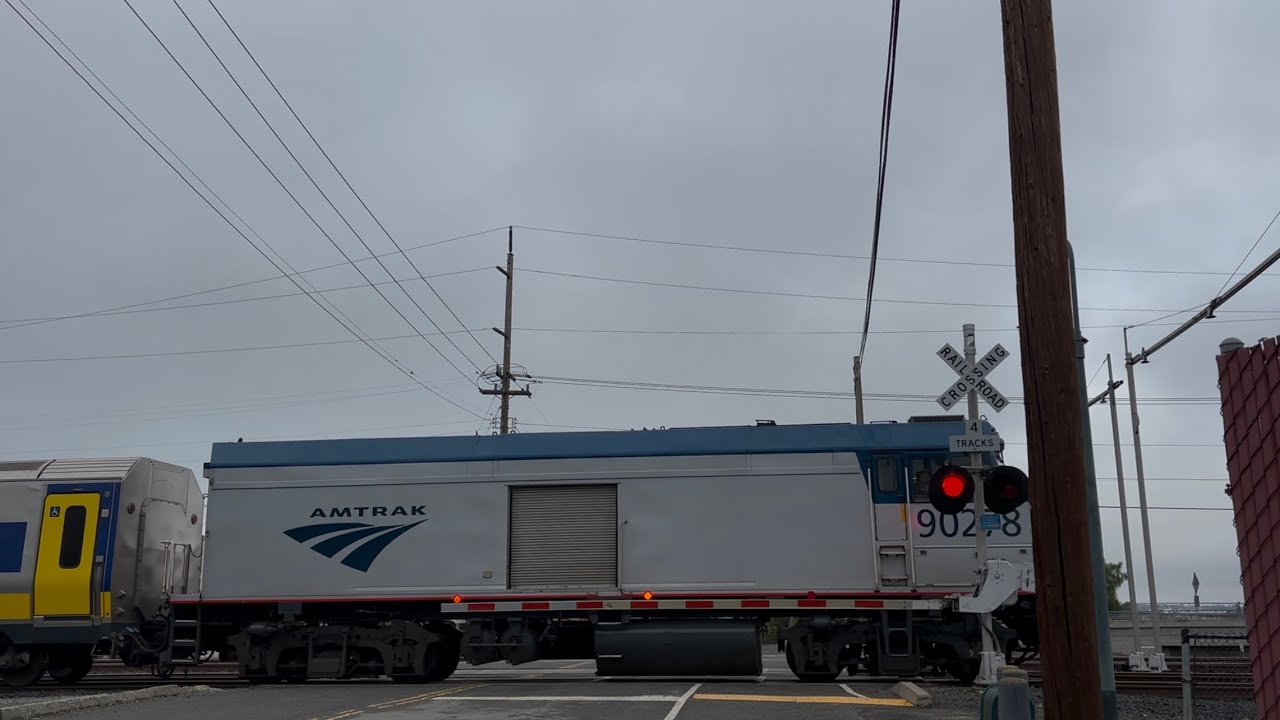Amtrak CDTX 90278 San Joaquins Train 712 East - Berrellesa Street ...