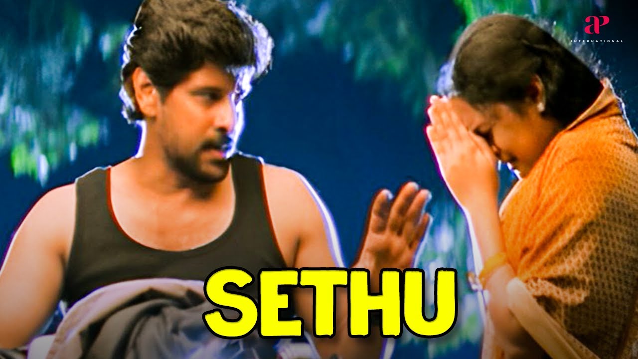 Sethu Movie Scenes | When Chiyaan's timely act of bravery saved the day ...