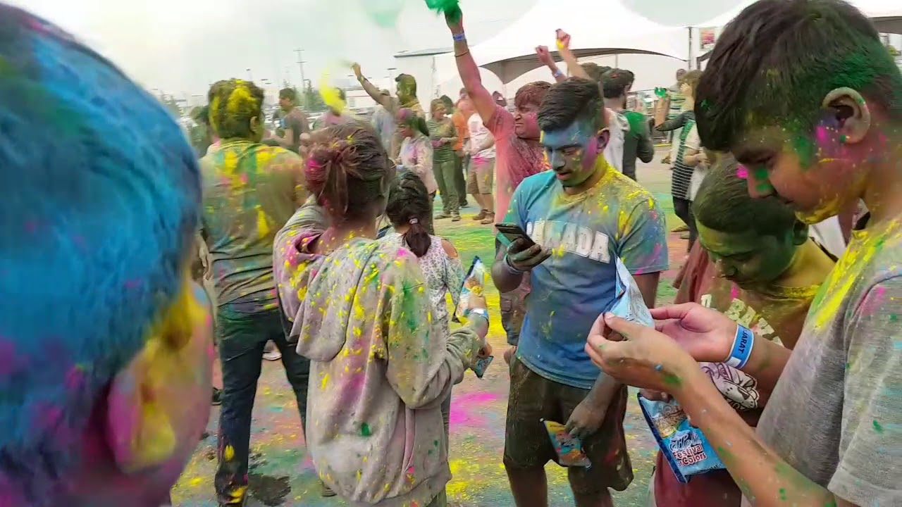 Festival of colors , Edmonton, Canada 2018 - YouTube