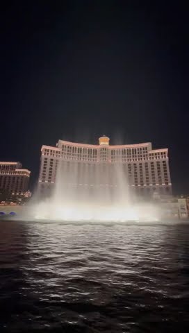 Watching the Fountains of Bellagio and reminiscing about Ocean’s Eleven ...