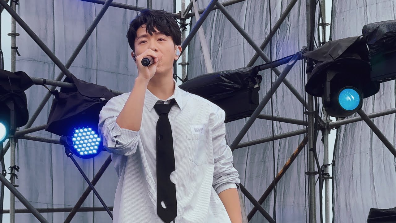 韋禮安Weibird Wei -《一直都在》台東「東浪嘉年華」 - YouTube