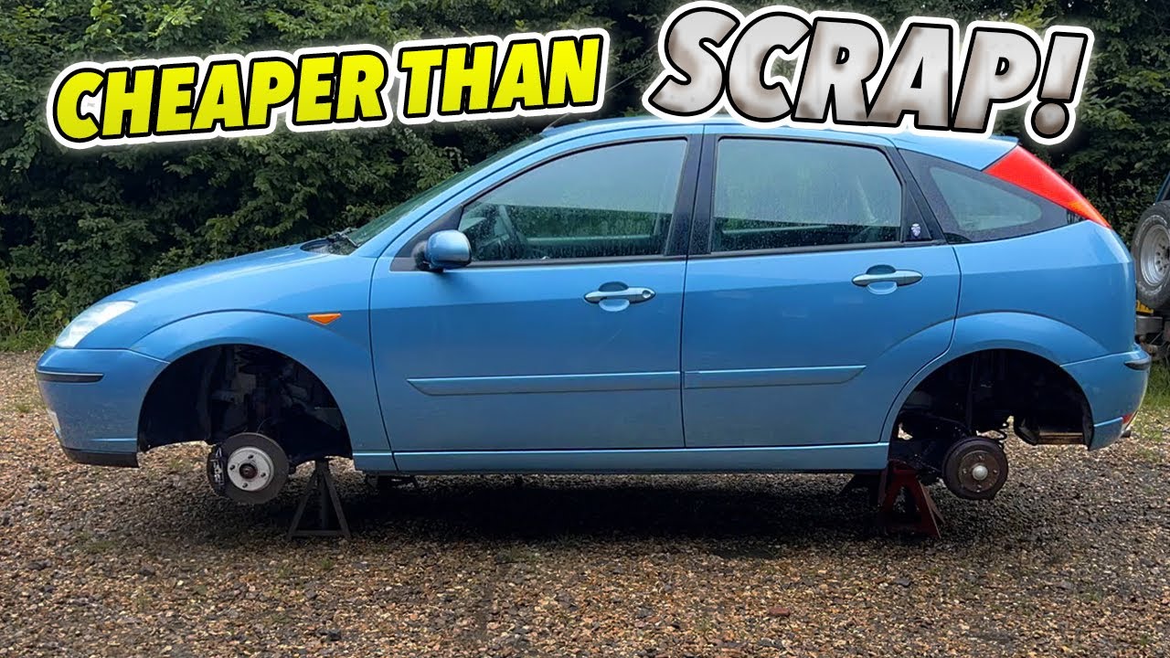 £200 Ford Focus Gets Cleaned - YouTube