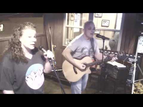 Niki & John - I'm Yours - YouTube