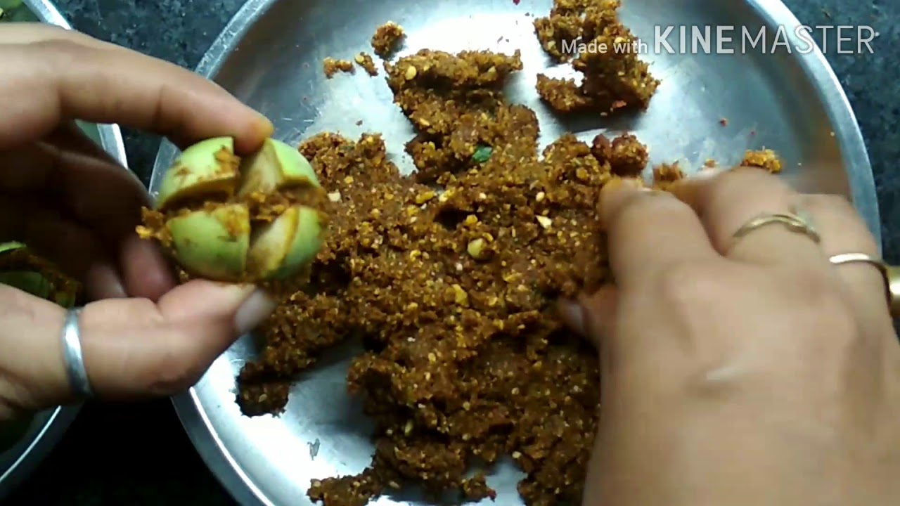 Special Gujarati Sabji Bharela Ravaiya - YouTube