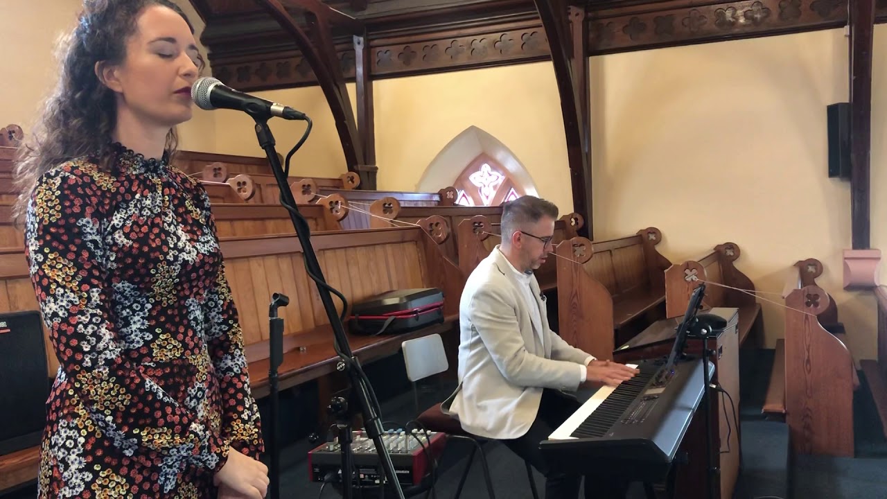 Andrea Begley sings can you feel the love tonight from the lion king ...