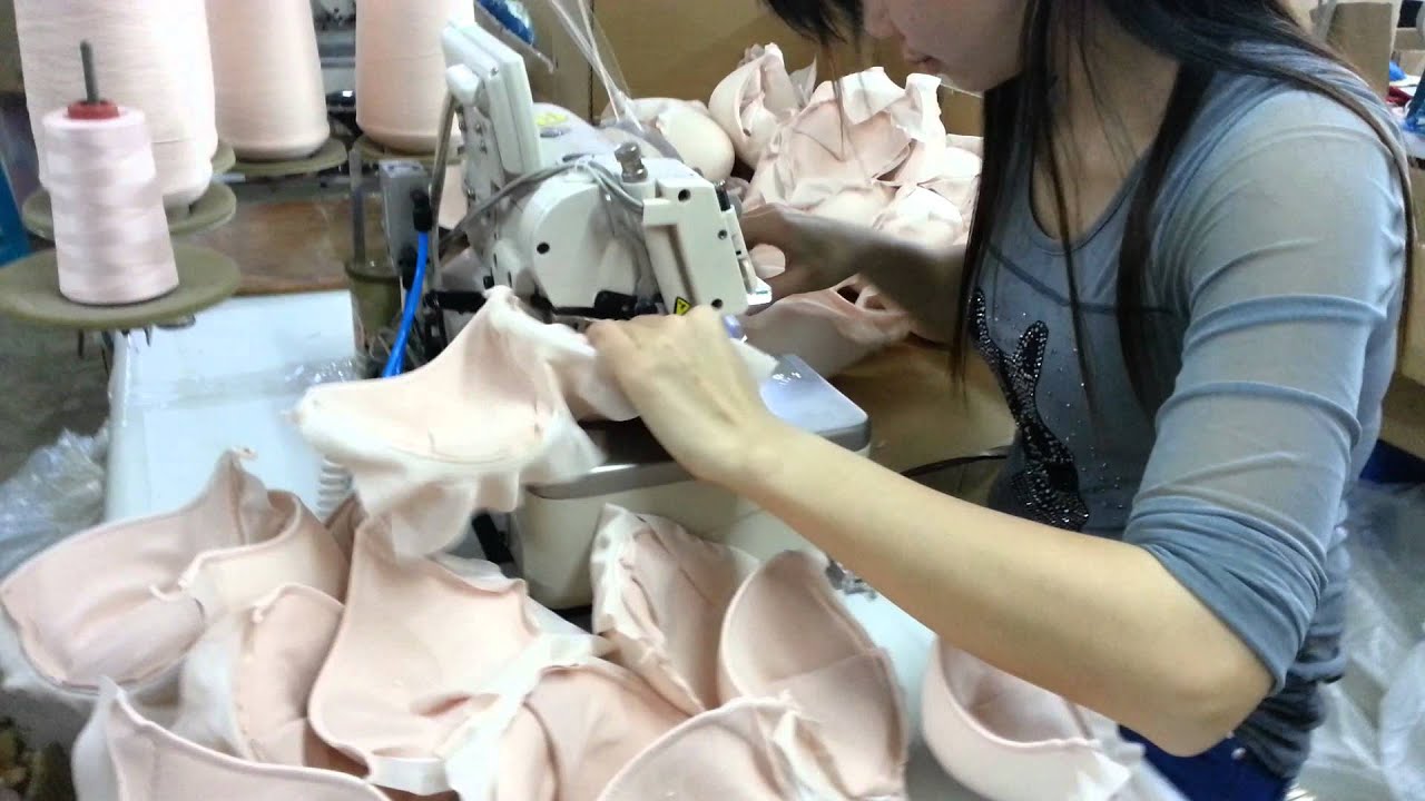 HIKARI OVERLOCK MACHINE FOR BRA - YouTube