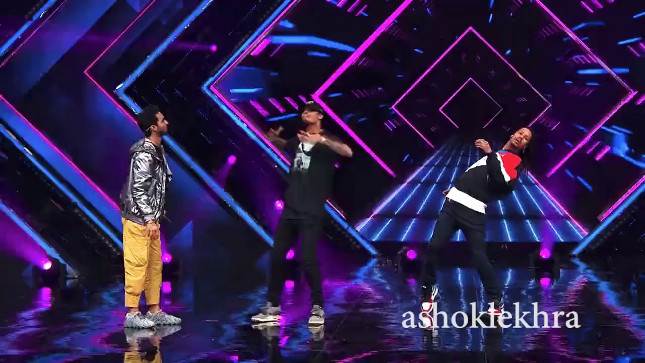 Les twins best reverse performance dance plus +5 - YouTube