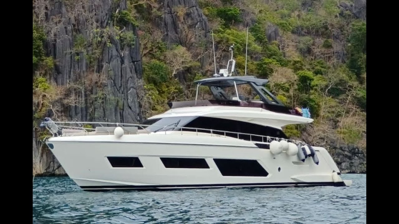 2020 Ferretti 670 - YouTube