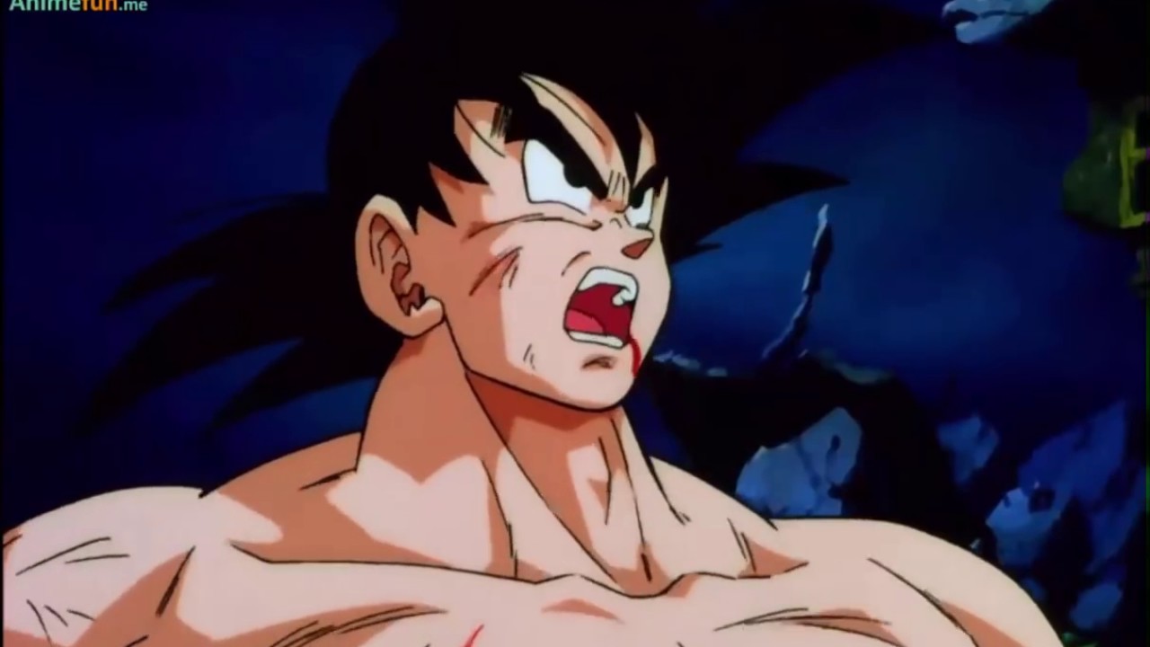 Goku se transforma en Super Saiyajin Falso - YouTube