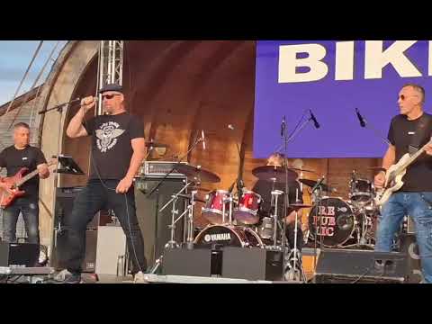 Bikini Tribute Sk-MartFeszt 4.7.2026