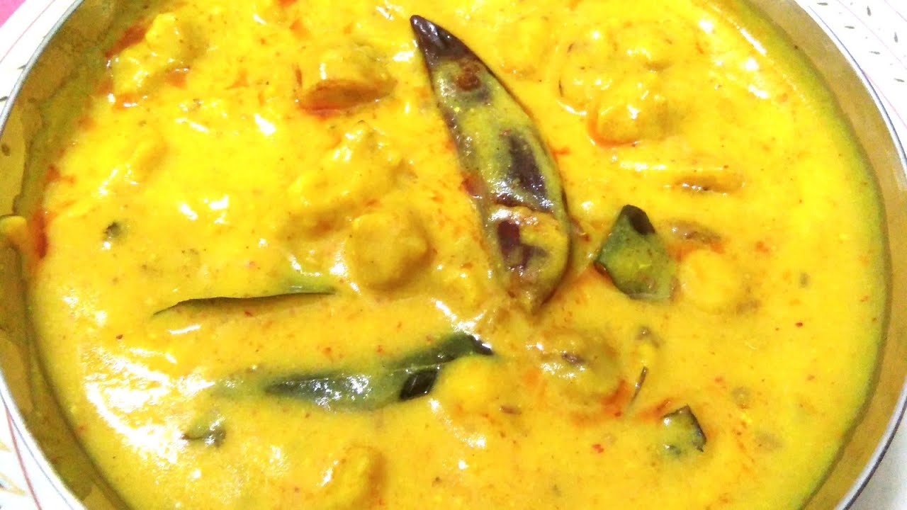 Moong daal badi ki kadi recipe••besan moong daal badiyon ki kadi••Durga ...