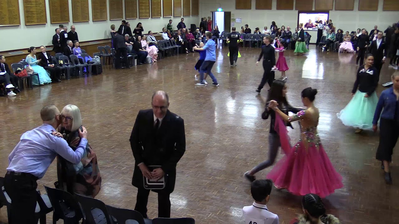 171b General dance - YouTube