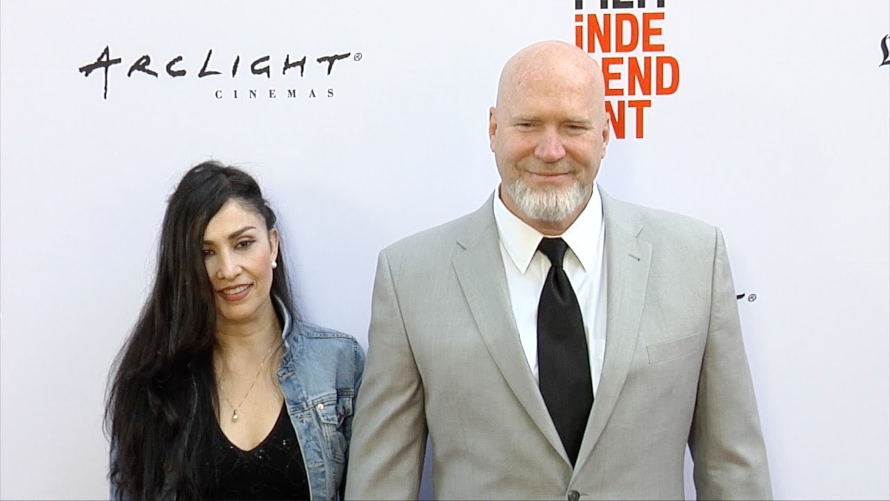 Brendan Kelly "Shot Caller" LA FILM Festival Premiere Red Carpet - YouTube
