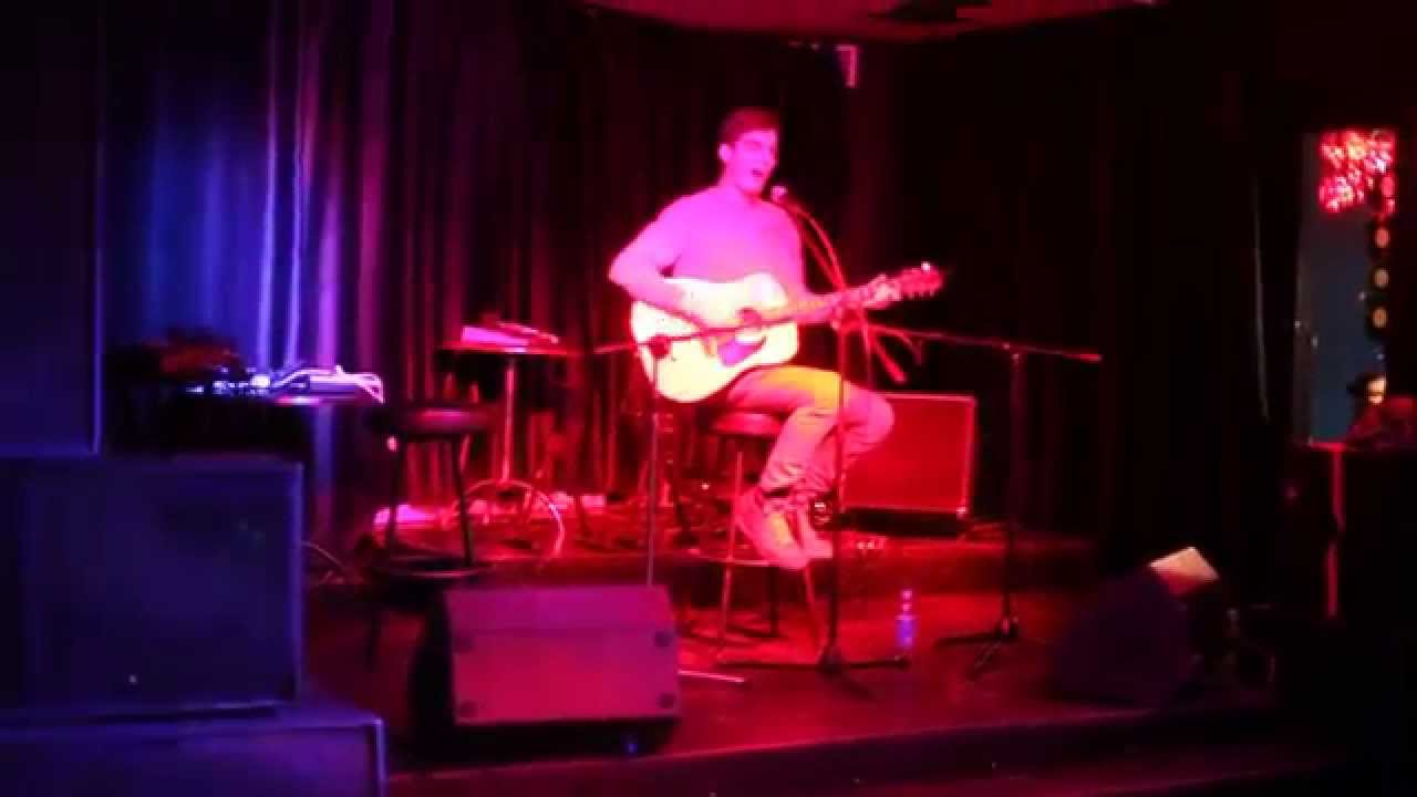 George Wilder - Help Me (Live) - YouTube