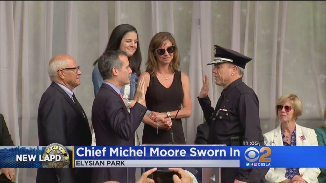 Michel Moore Sworn In As New LAPD Chief - YouTube