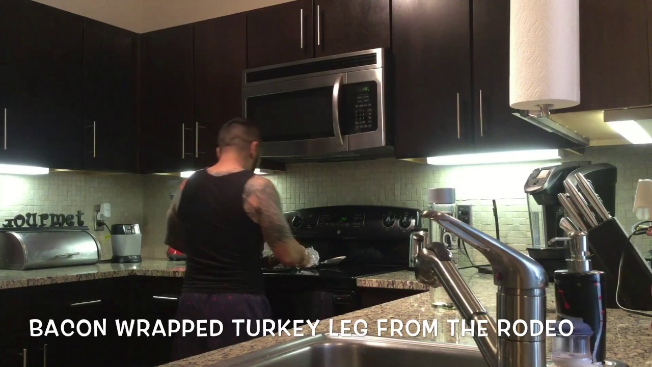"Cooking with a Gangster and a Gentleman" - Bacon Wrapped Turkey Leg ...
