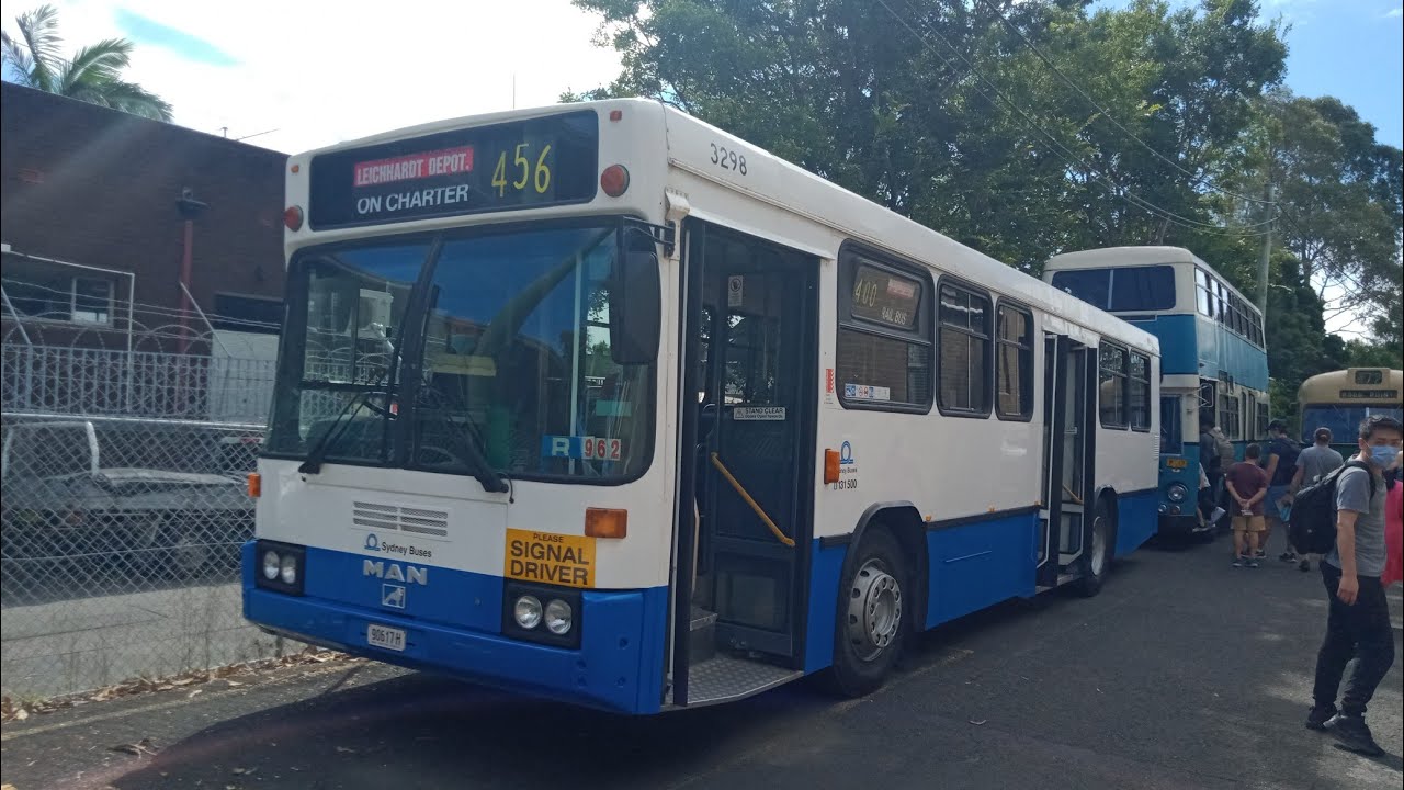Sydney Bus Museum - 3298 - MAN SL202/PMC Metro 90 (Mark 5) - YouTube
