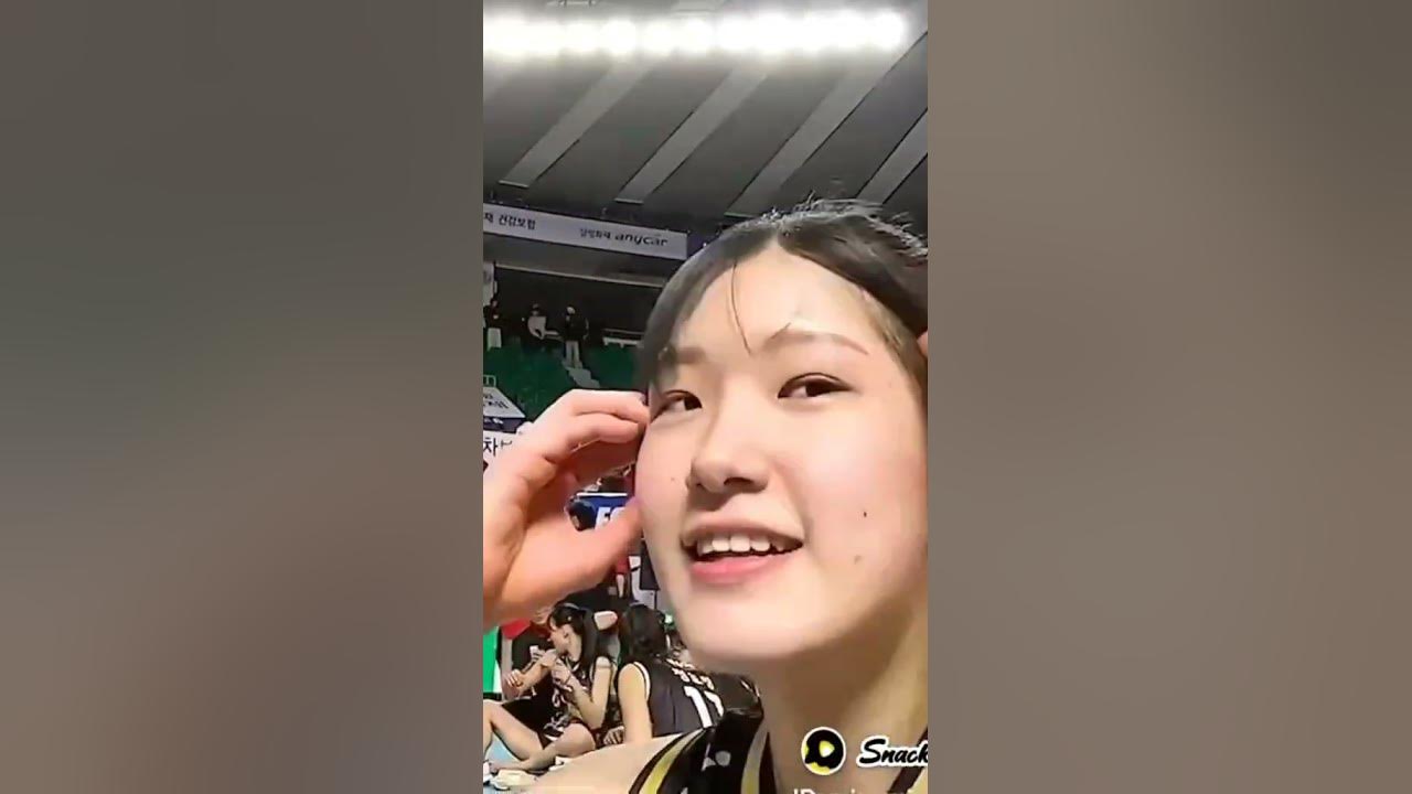 Lee ji-soo - YouTube