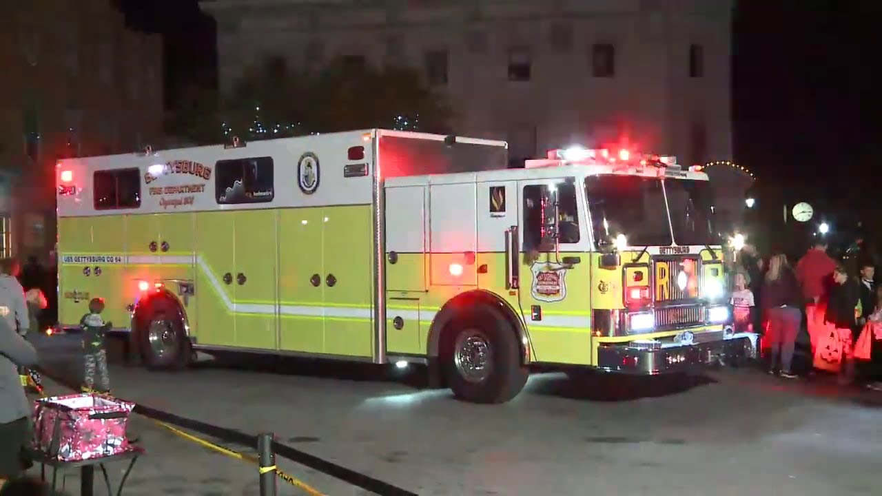 Gettysburg Halloween Parade 2023 - YouTube