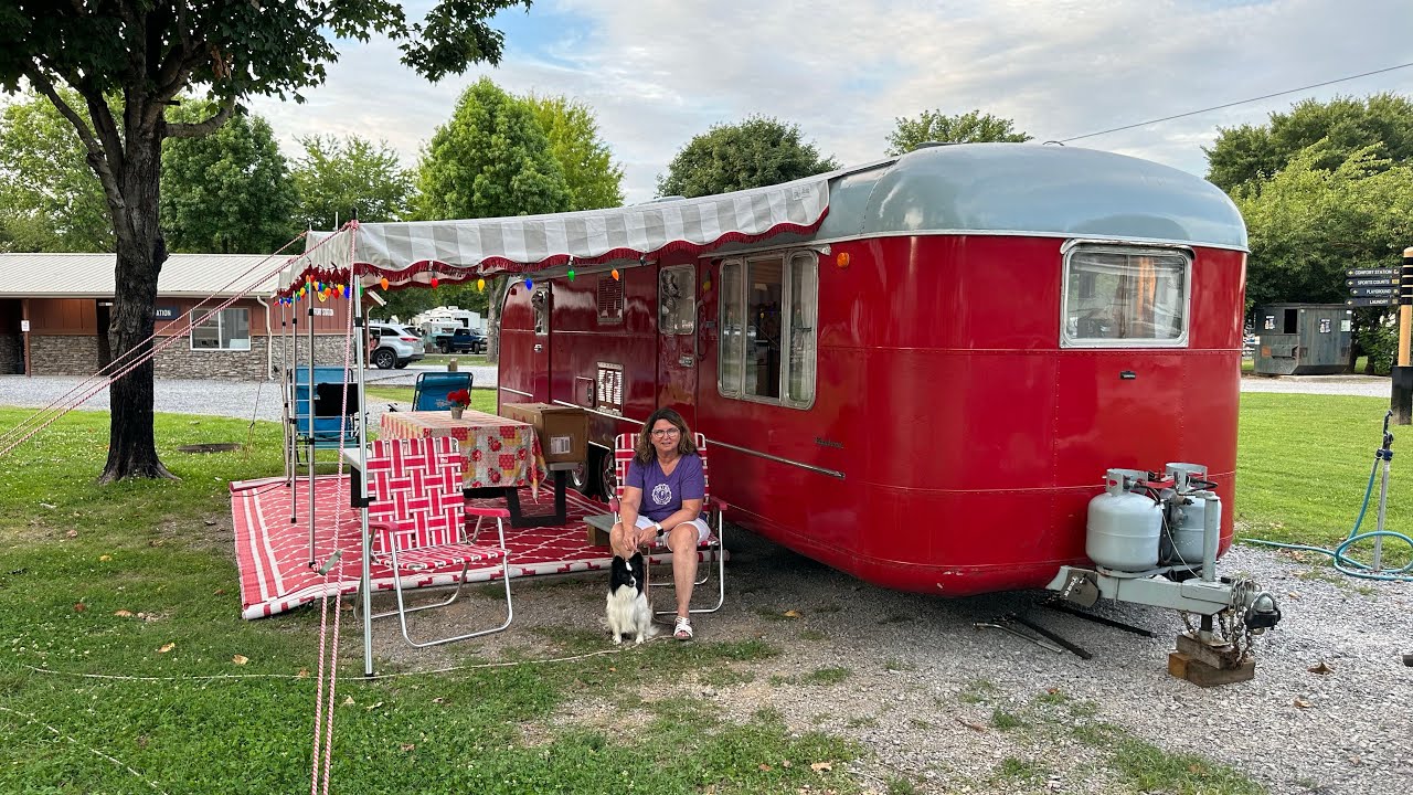 Julie & Bill’s 1952 Vagabond - YouTube