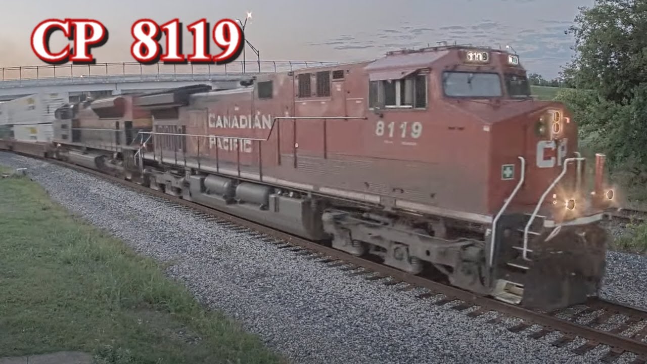 CP 8119 & KCS 4111 Lead CPKC Train past Live Cam June 25 2023 - YouTube