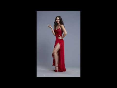 Turkish Actress Demet Ozdemir Latest beautifull cute images of real life